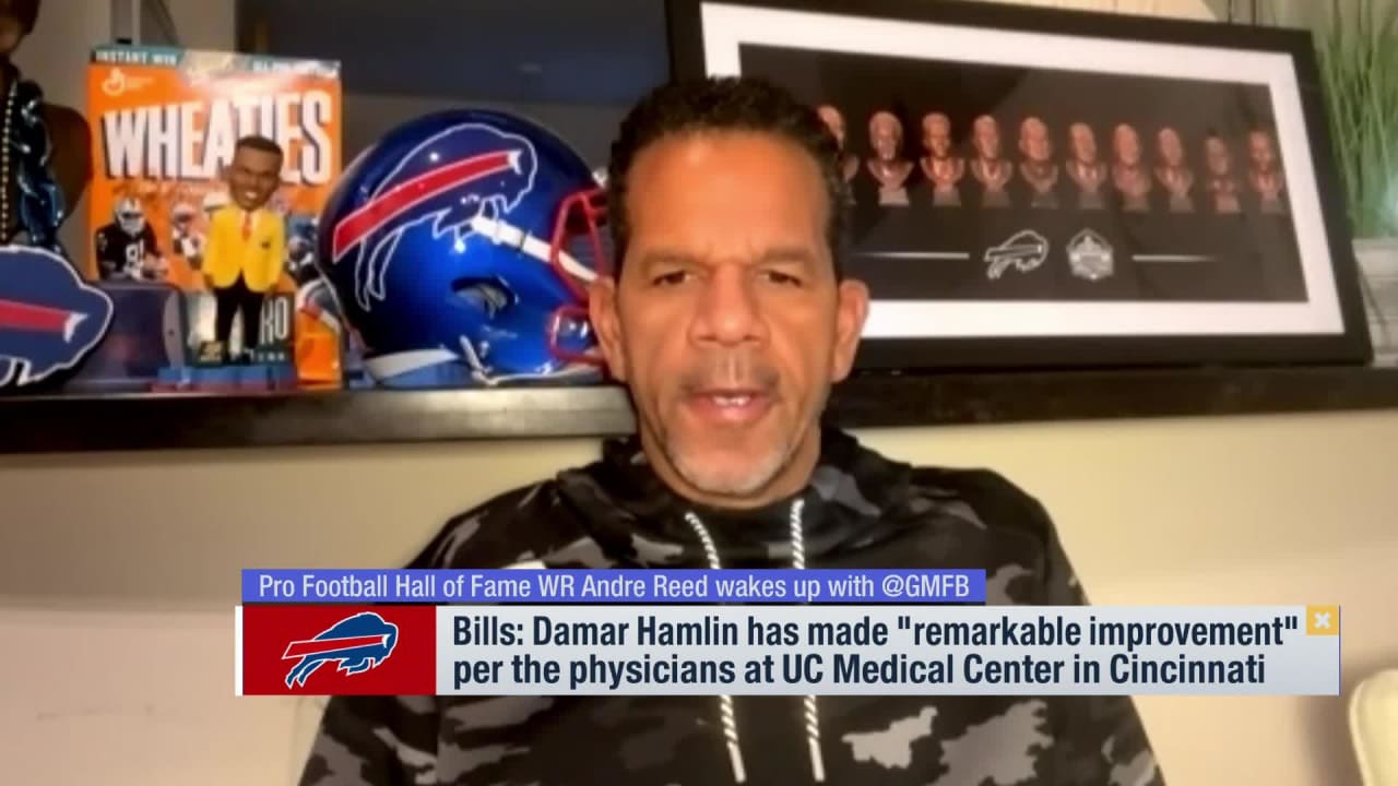 Pro Football Hall of fame wide receiver Andre Reed on safety Damar ...