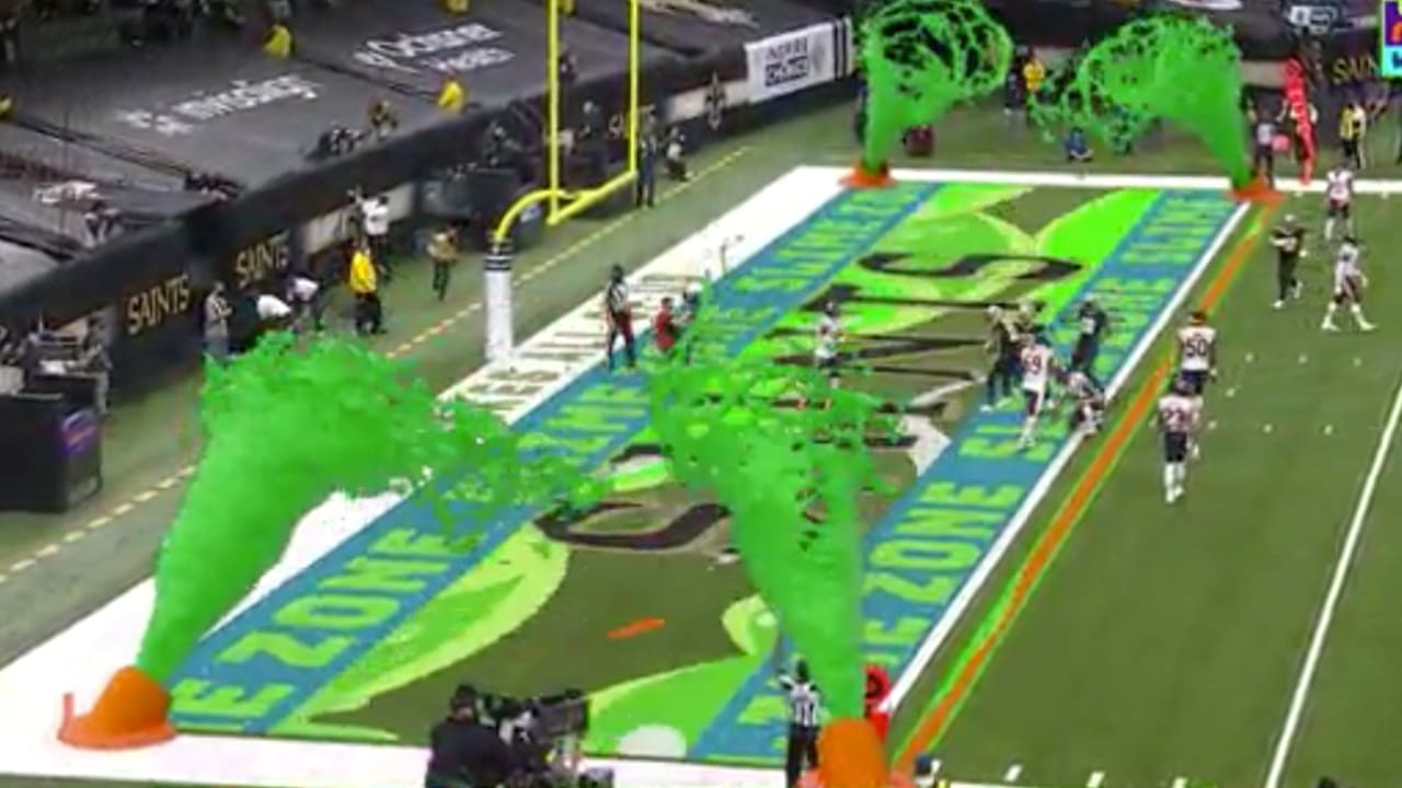 Slime Zone! Michael Thomas surges in for New Orleans Saints TD
