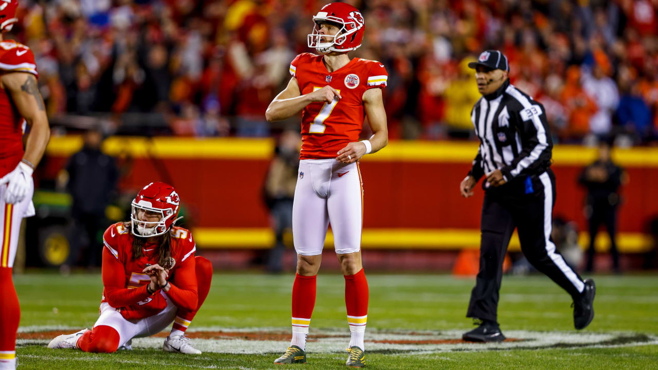 Kansas City Chiefs kicker Harrison Butker gets a favorable bounce from ...