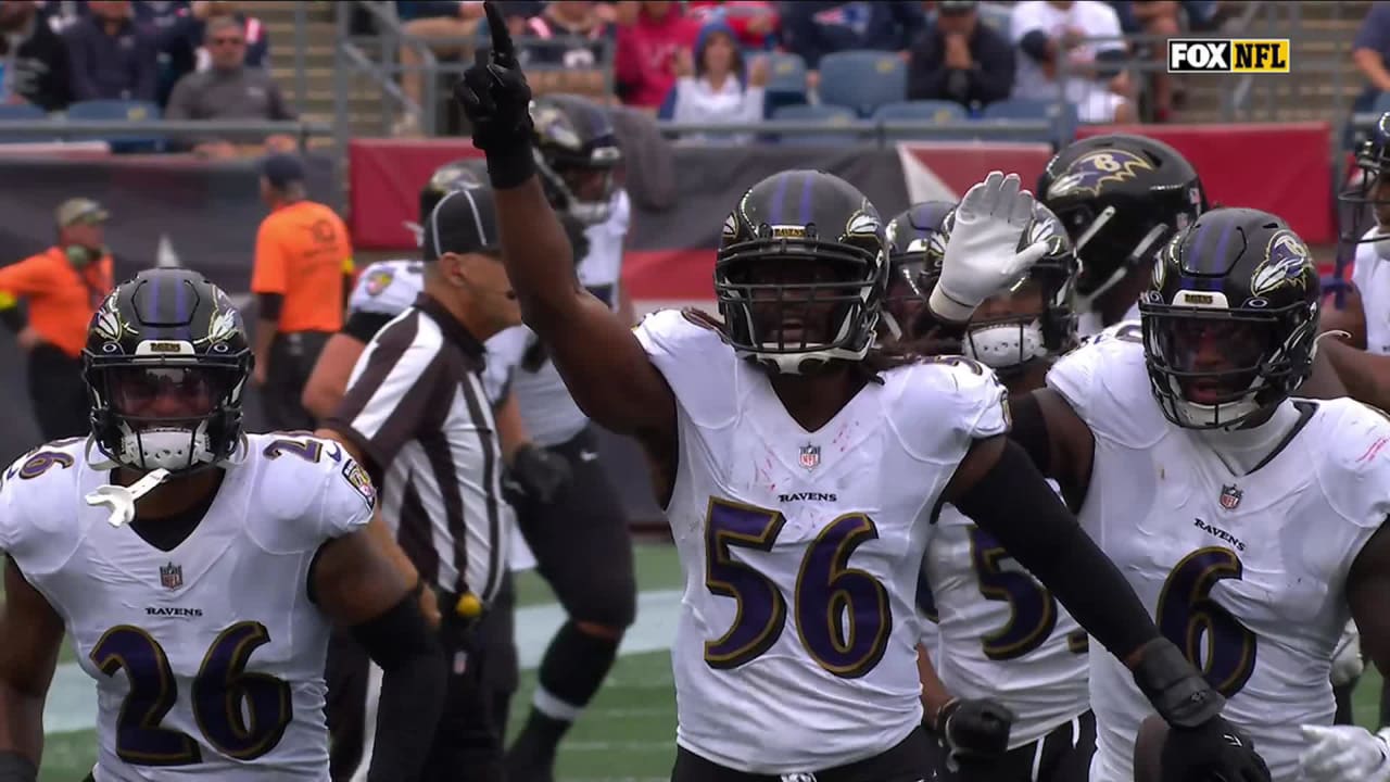 Baltimore Ravens linebacker Josh Bynes reads play perfectly with INT vs ...