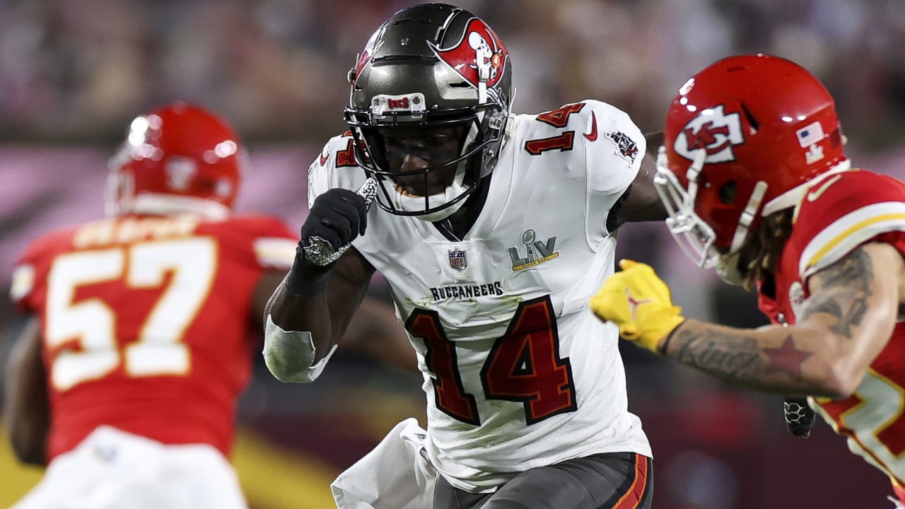 Top 5 fantasy bounce-back players of 2021