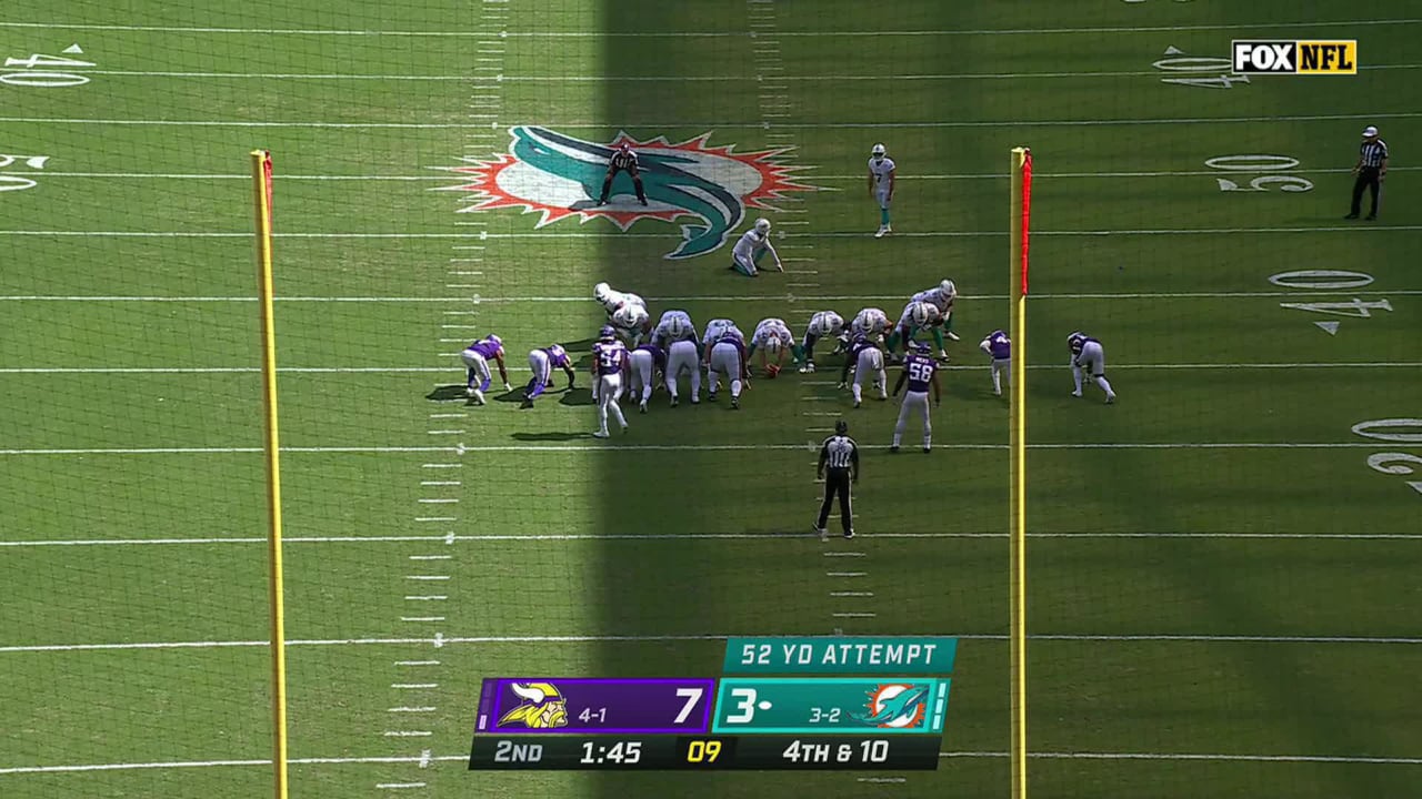 Jason Sanders' 52-yard FG couldn't be more wide right