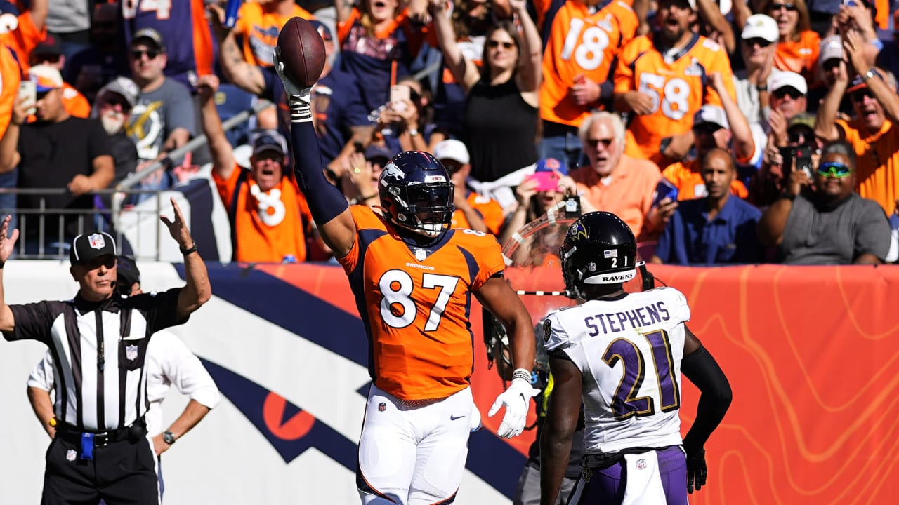 Denver Broncos' rub routes frees up tight end Noah Fant for open TD grab