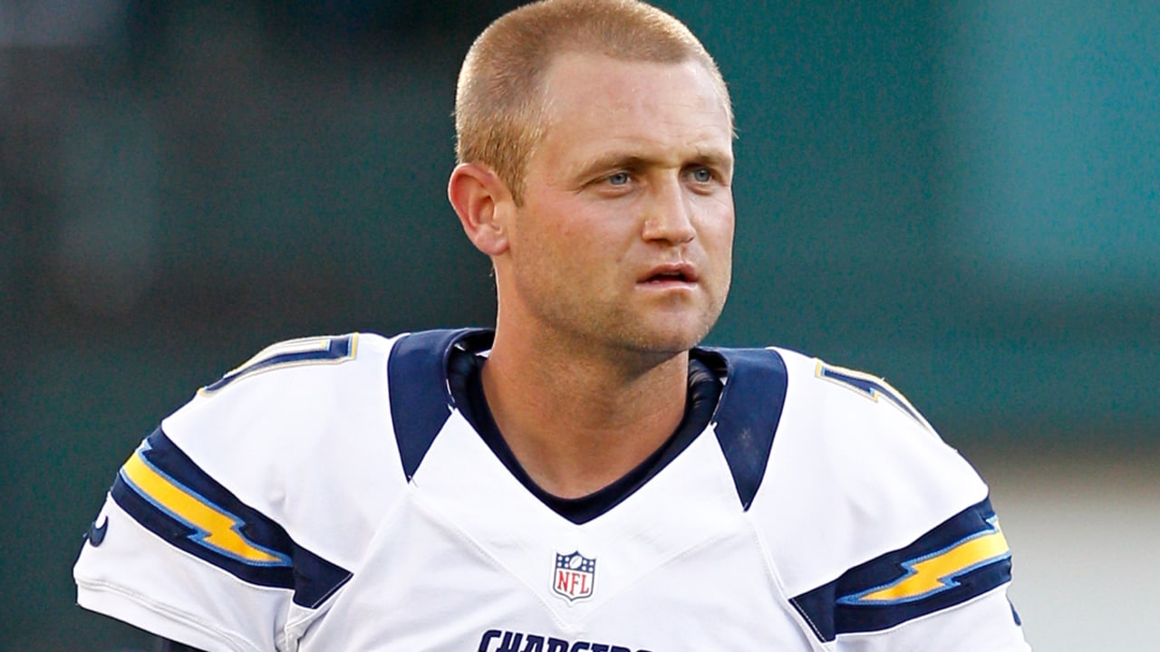 Vikings hire ex-kicker Nate Kaeding as consultant