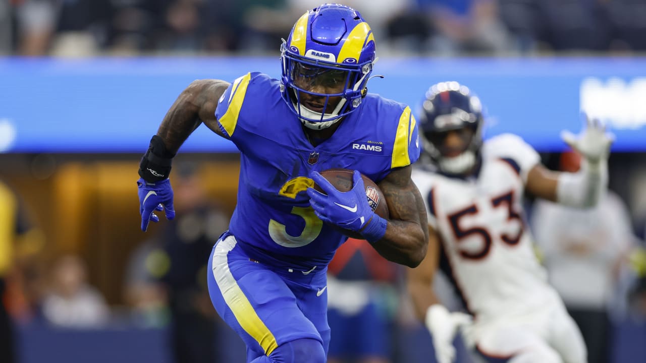 Los Angeles Rams running back Cam Akers charges in for a 3-yard rushing ...