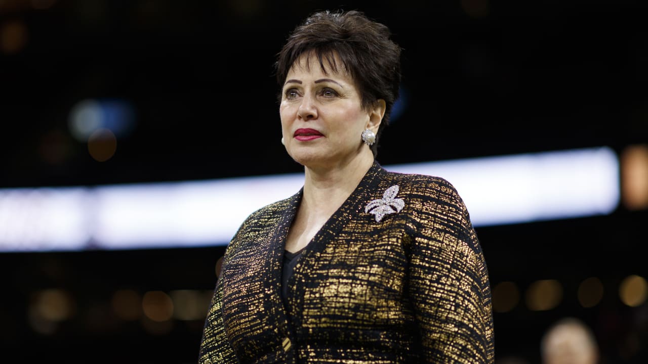 Saints owner Gayle Benson back at facility after COVID-19 diagnosis