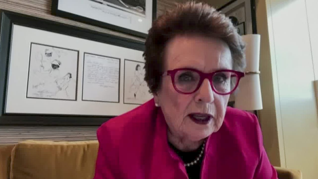 Tennis legend Billie Jean King on equal pay at Title IX symposium ...