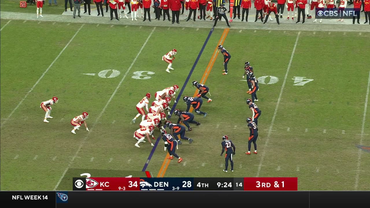 Denver Broncos stonewall Kansas City Chiefs' patented fullback-trap ...