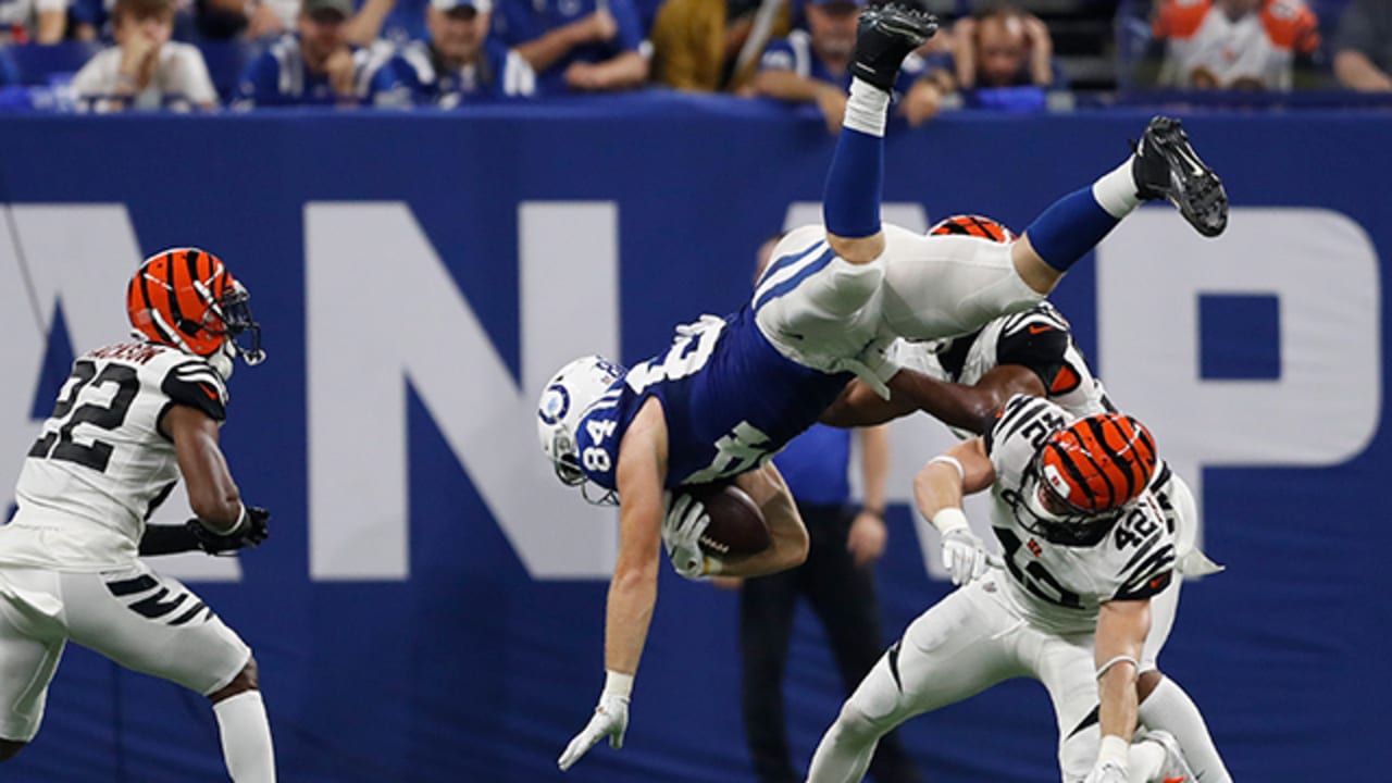Jack Doyle LEAPS over defender for first down