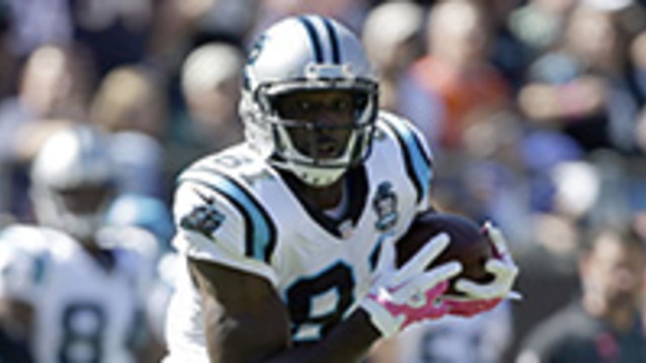 Carolina Panthers waive Jason Avant