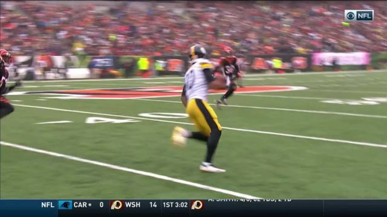 James Conner shows off his wheels on 26-yard rush
