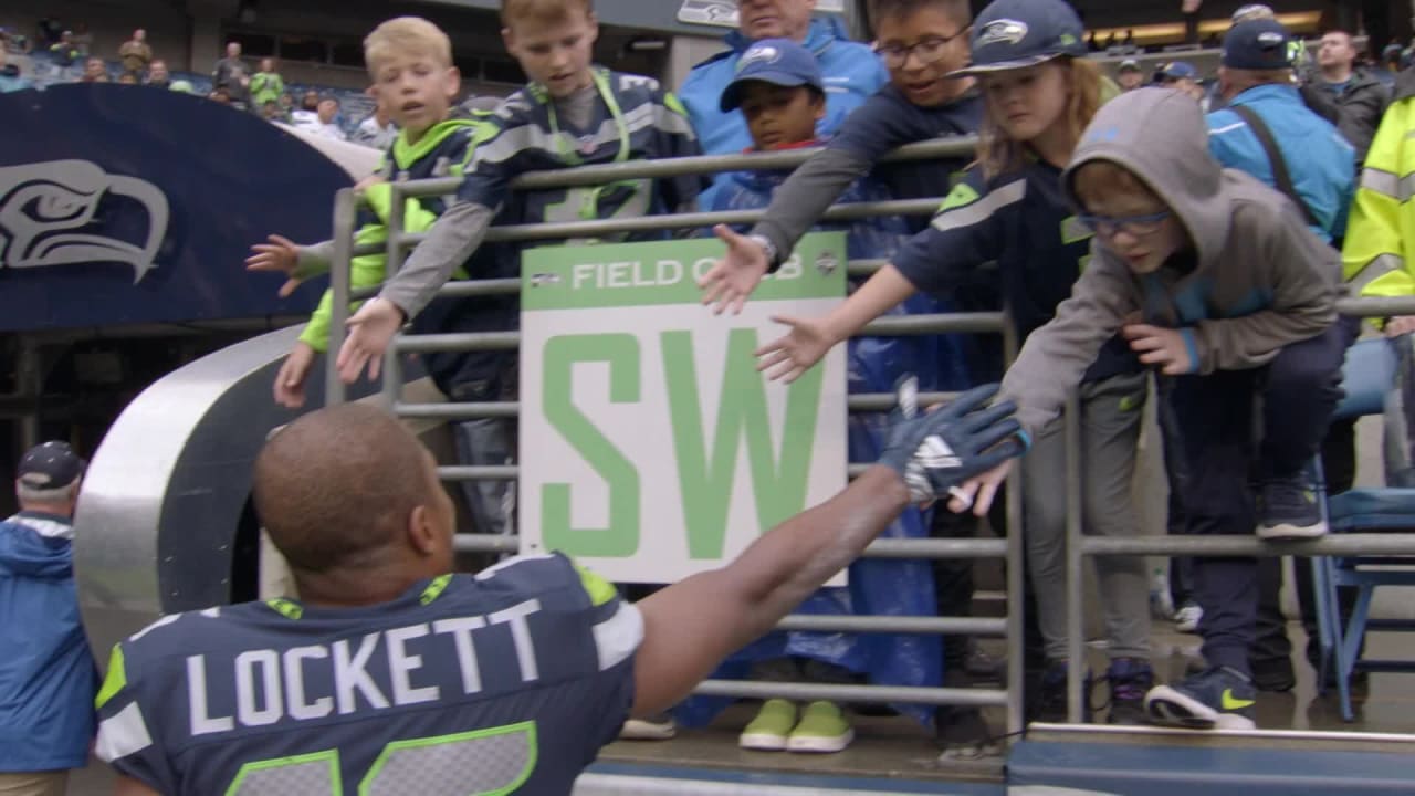 2022 Walter Payton Man of the Year Nominee: Wide receiver Tyler Lockett ...
