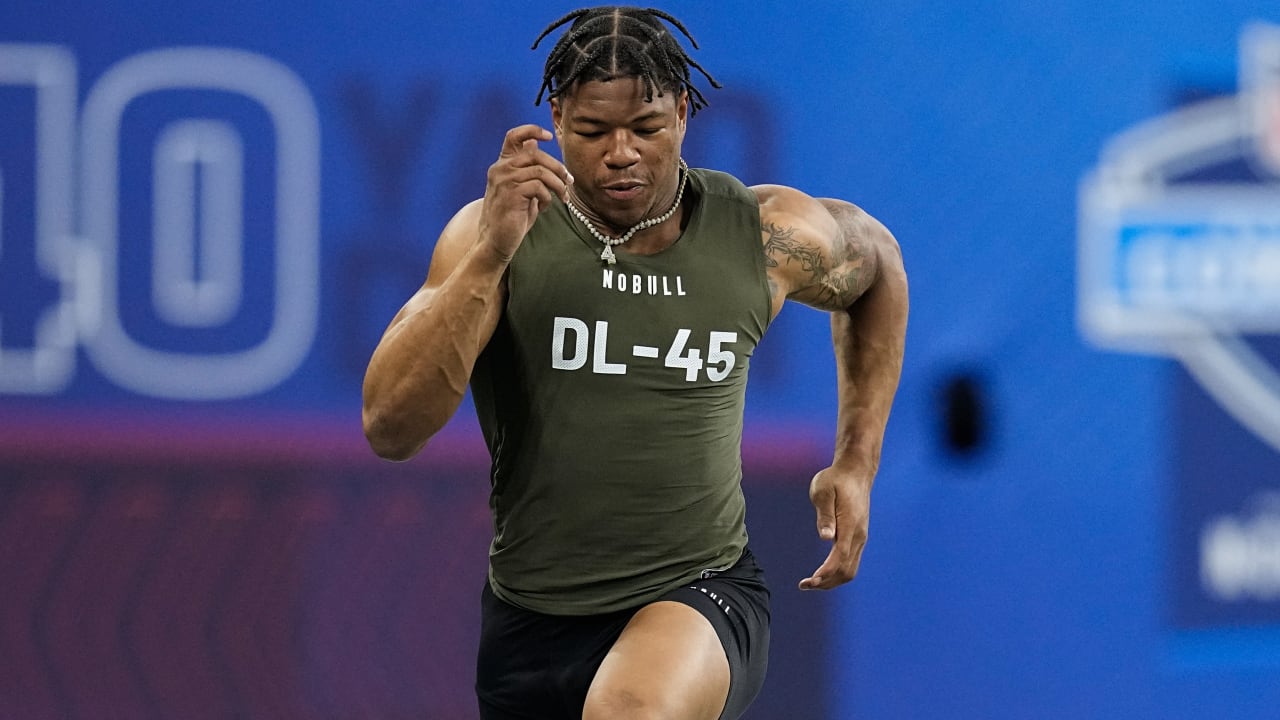 Edge rusher Nolan Smith at the 2023 NFL Scouting Combine workout Edge rusher Nolan Smith at the 2023 NFL Scouting Combine workout