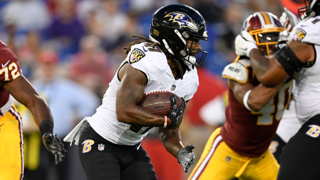 De'Lance Turner weaves through the defense for 28 yards