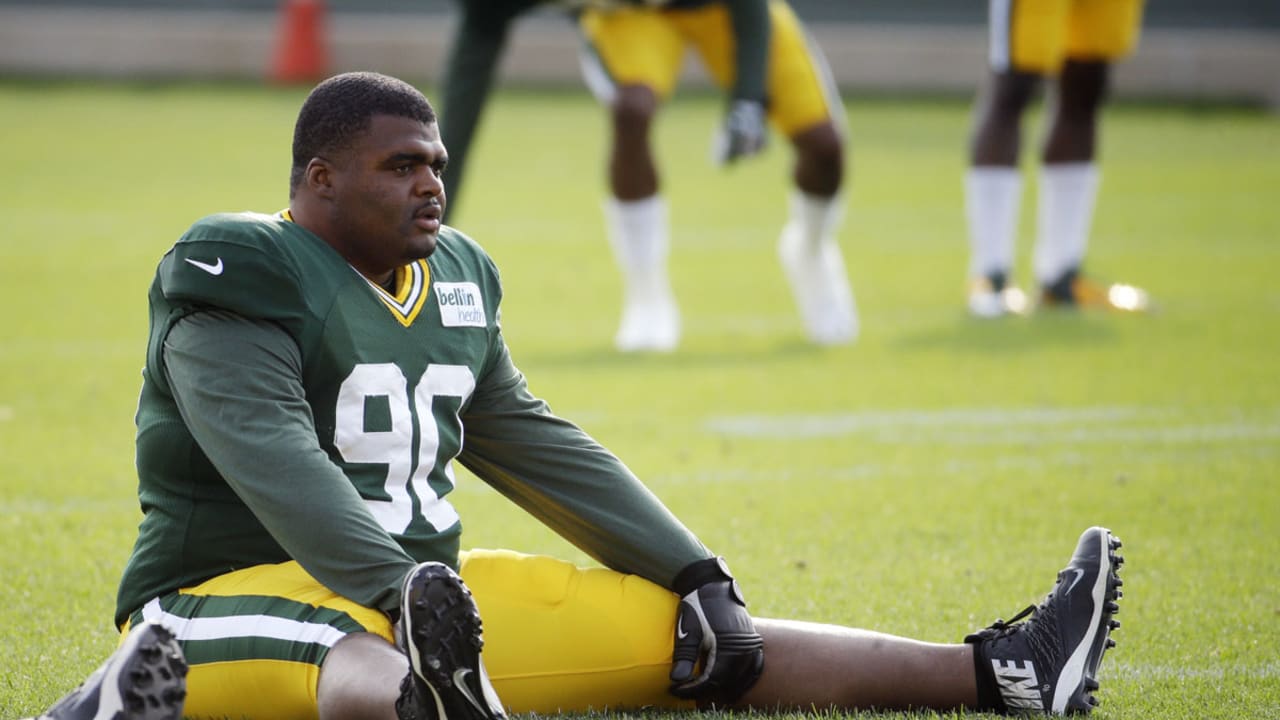 B.J. Raji down to his lowest weight since college