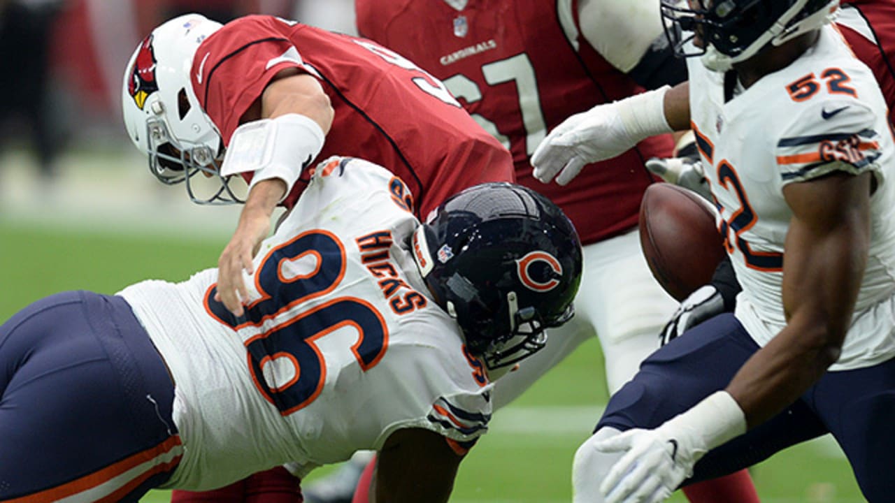 Akiem Hicks sacks Sam Bradford with Khalil Mack triple-teamed