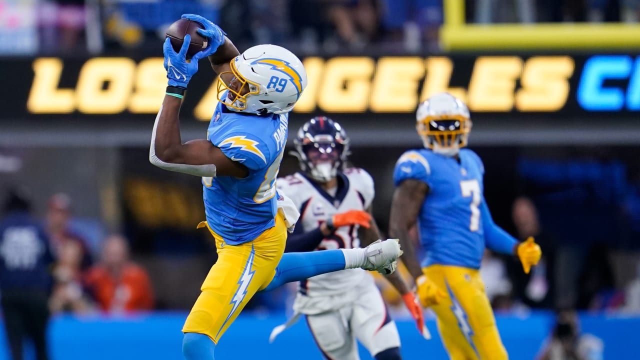 Los Angeles Chargers quarterback Justin Herbert effortlessly floats 24 ...