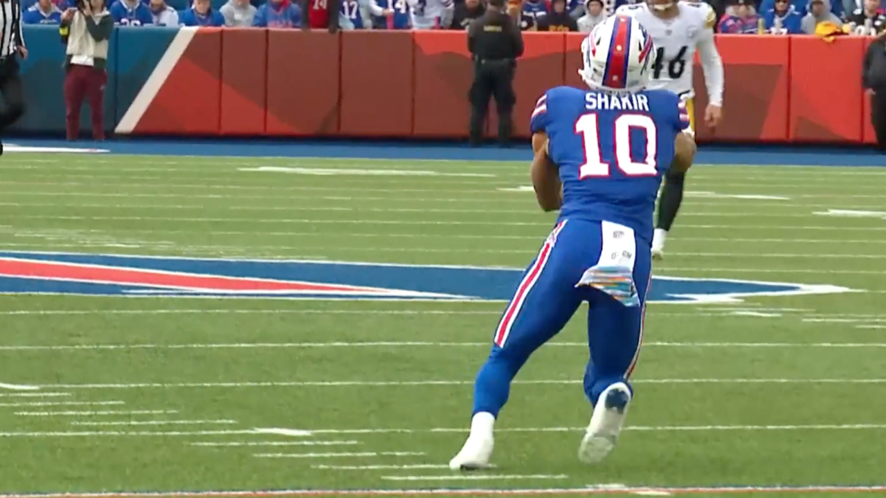 Buffalo Bills wide receiver Khalil Shakir misreads trajectory of ...