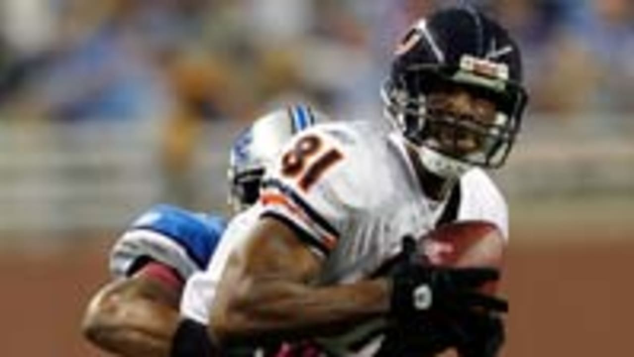Ex-Bears WR Sam Hurd pleads not guilty to new indictment
