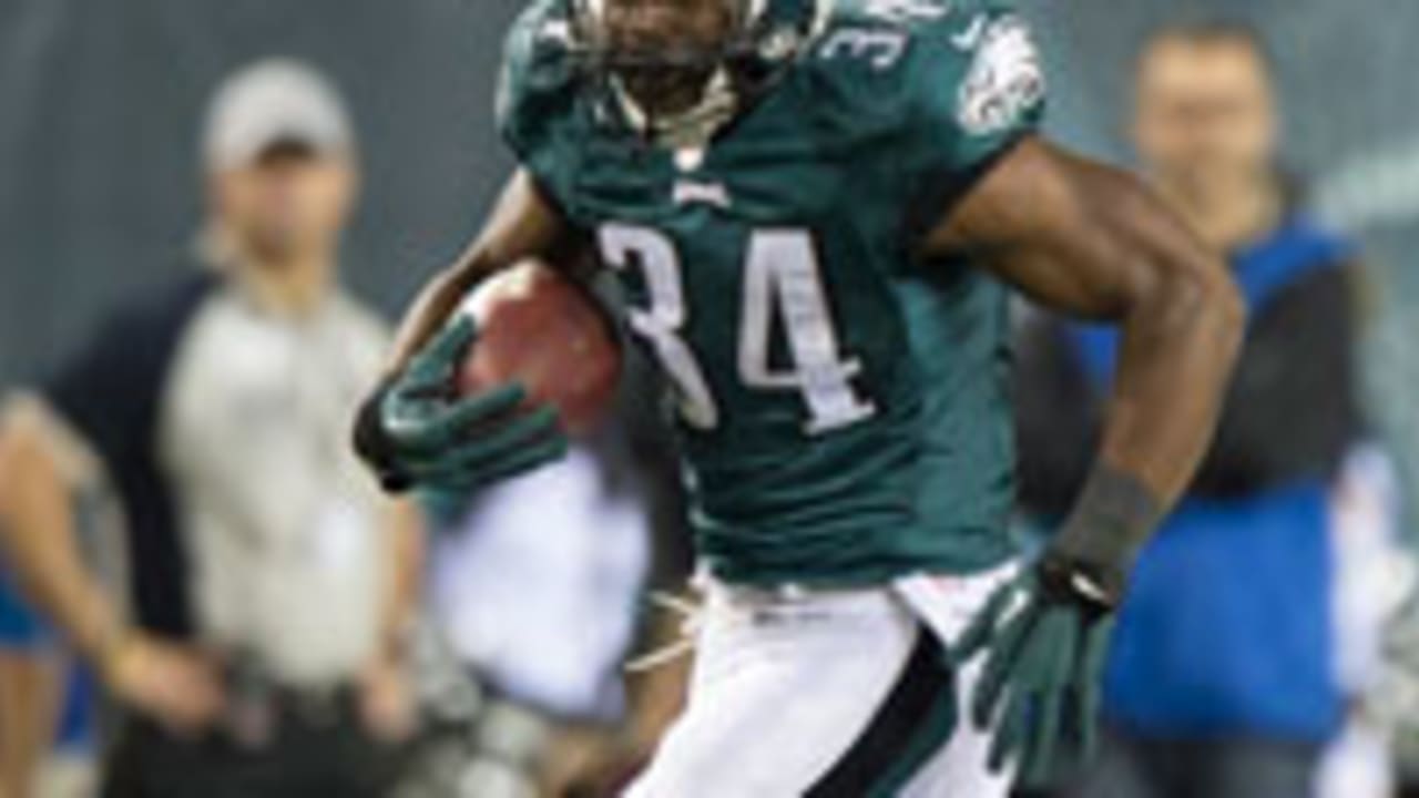 Philadelphia Eagles trade Bryce Brown to Buffalo Bills