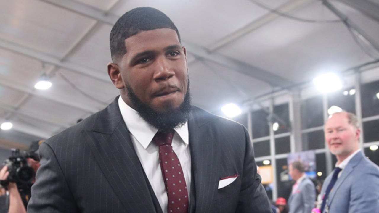 Buffalo Bills select Houston defensive tackle Ed Oliver No. 9 in the ...