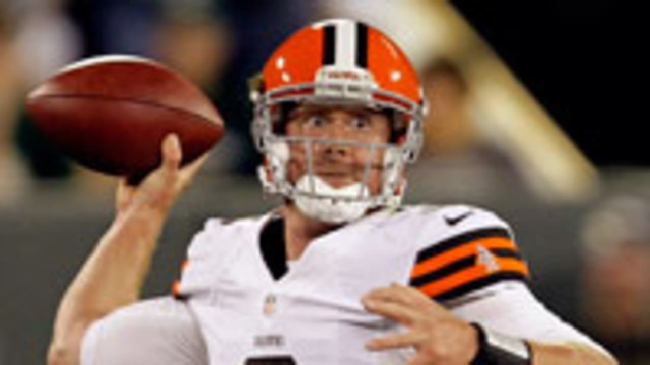 Brandon Weeden of Browns takes step forward