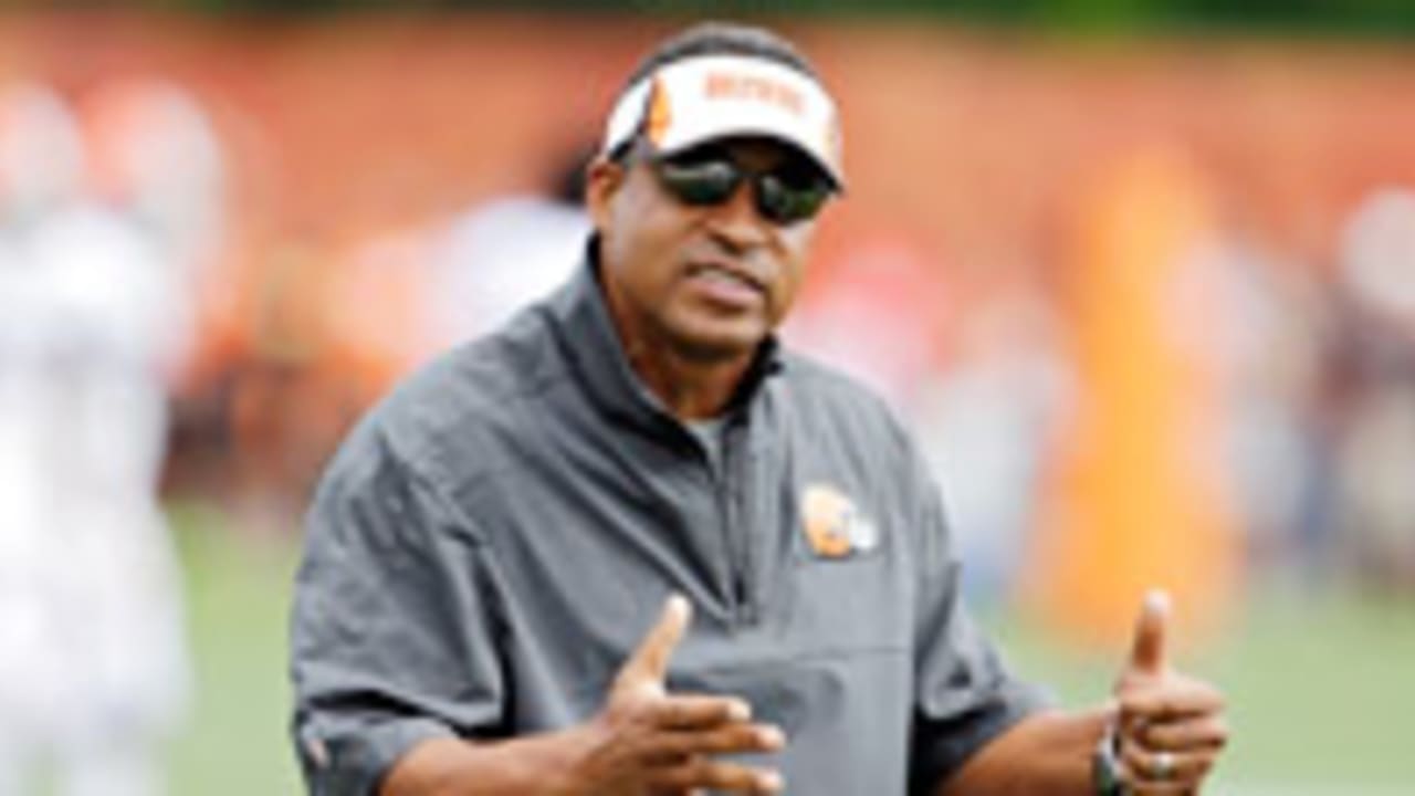 Minnesota Vikings to interview Browns' Ray Horton