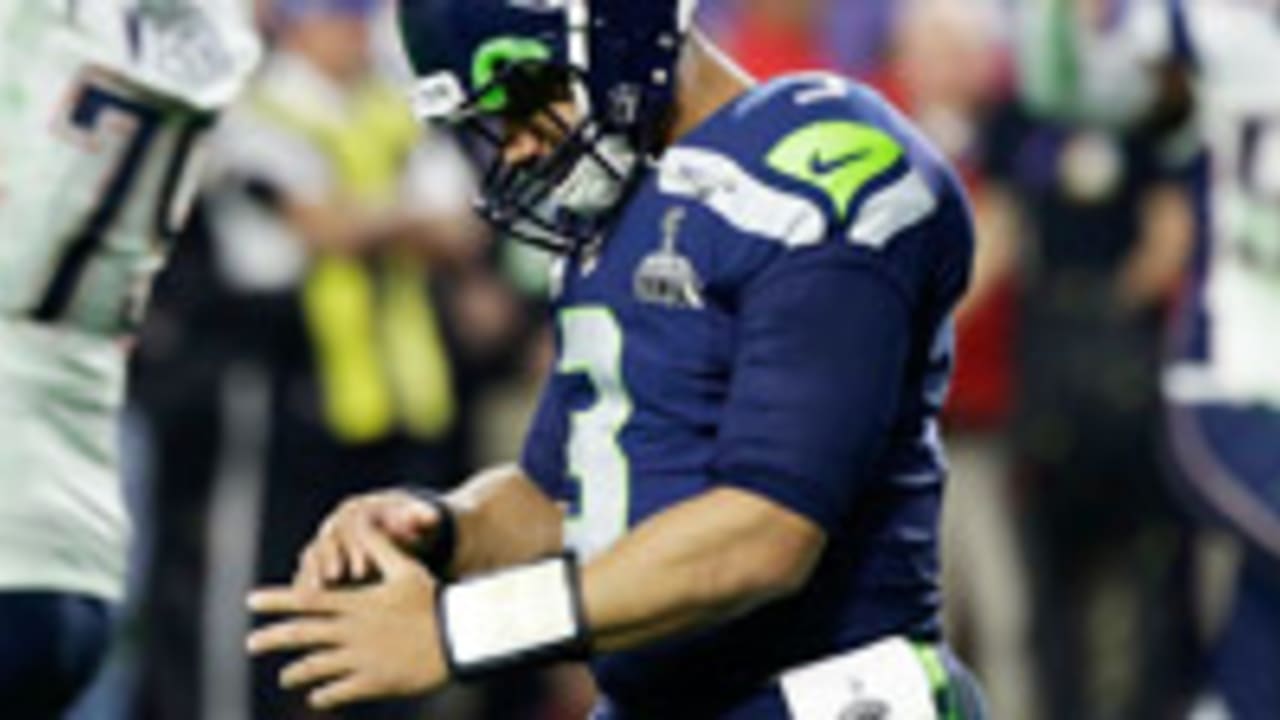 Twitter reacts to Seahawks' call to throw on goal line