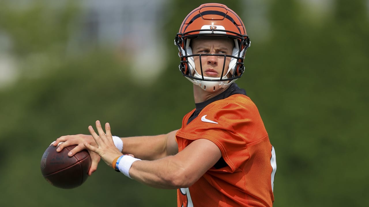 Cincinnati Bengals quarterback Joe Burrow works on throws during ...