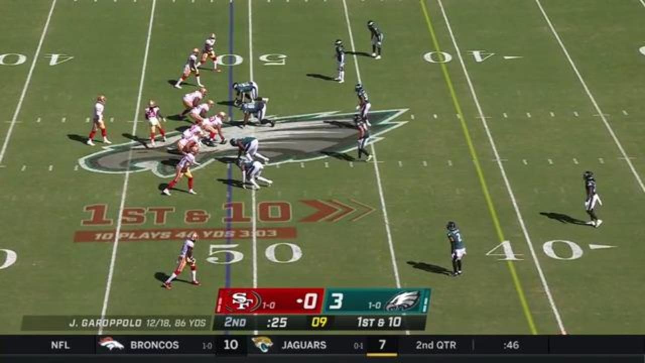 49ers wide receiver Deebo Samuel sprints for speedy 40-yard catch and run