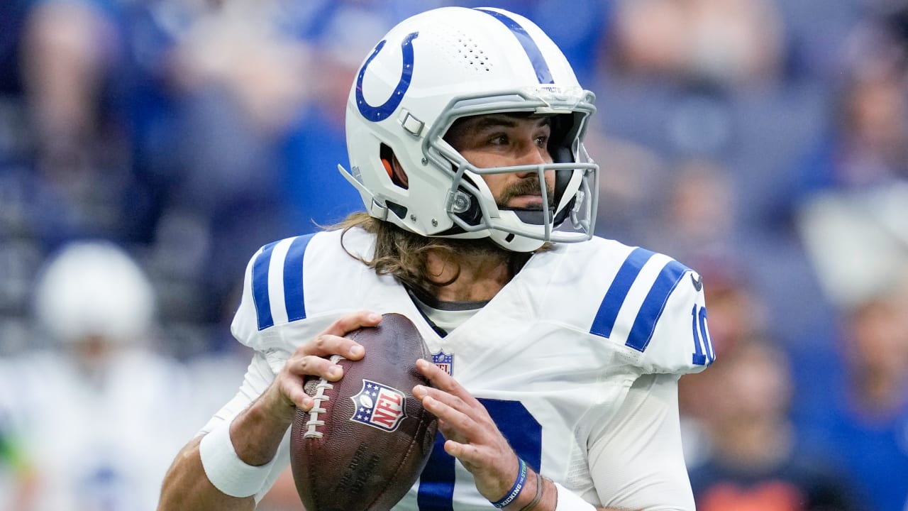 Indianapolis Colts quarterback Gardner Minshew threads the needle on 4 ...