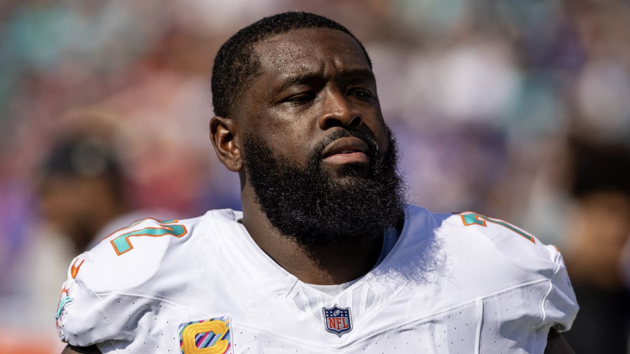 Dolphins LT Terron Armstead (knee) placed on injured reserve, to miss at least four games