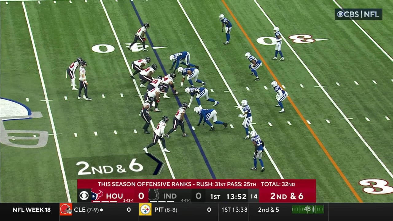 Houston Texans tight end Jordan Akins climbs ladder to catch ...