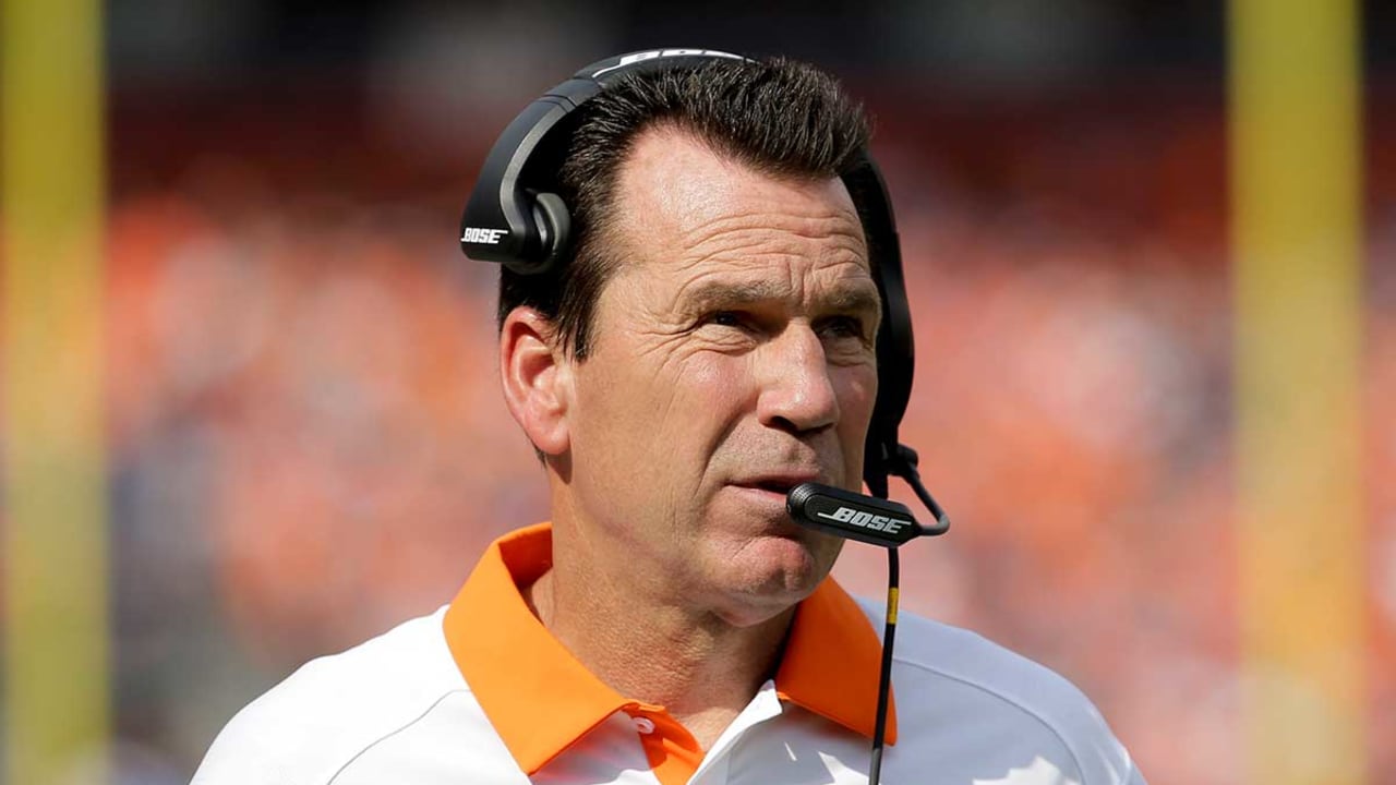 Gary Kubiak: Broncos don't want to be 'out of whack'