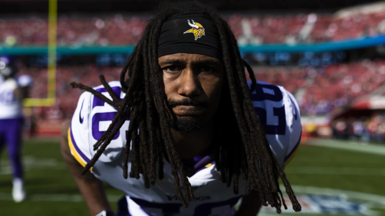 Trae Waynes: Wait to officially sign with Bengals a 'headache'