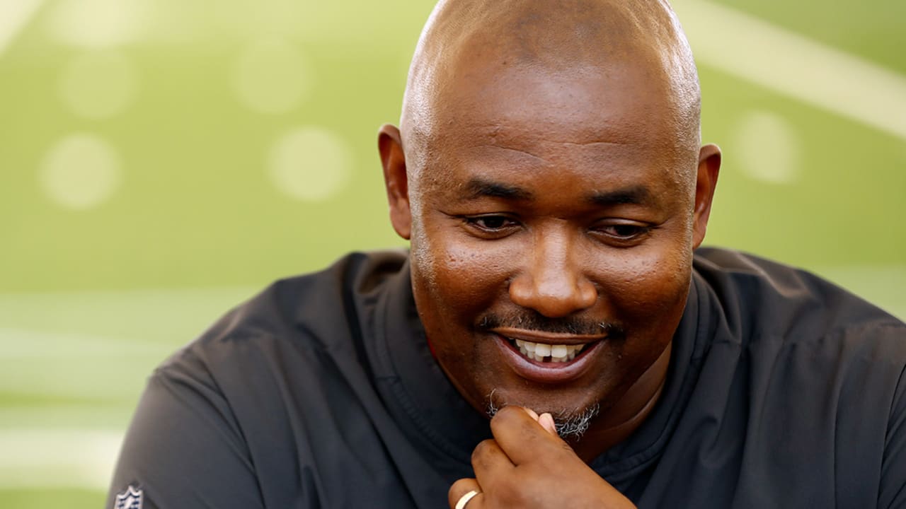 Giants hiring Dolphins DC Patrick Graham as their DC