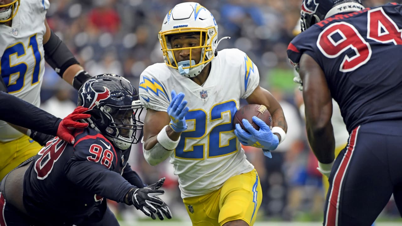 Los Angeles Chargers running back Justin Jackson is hardly touched on ...