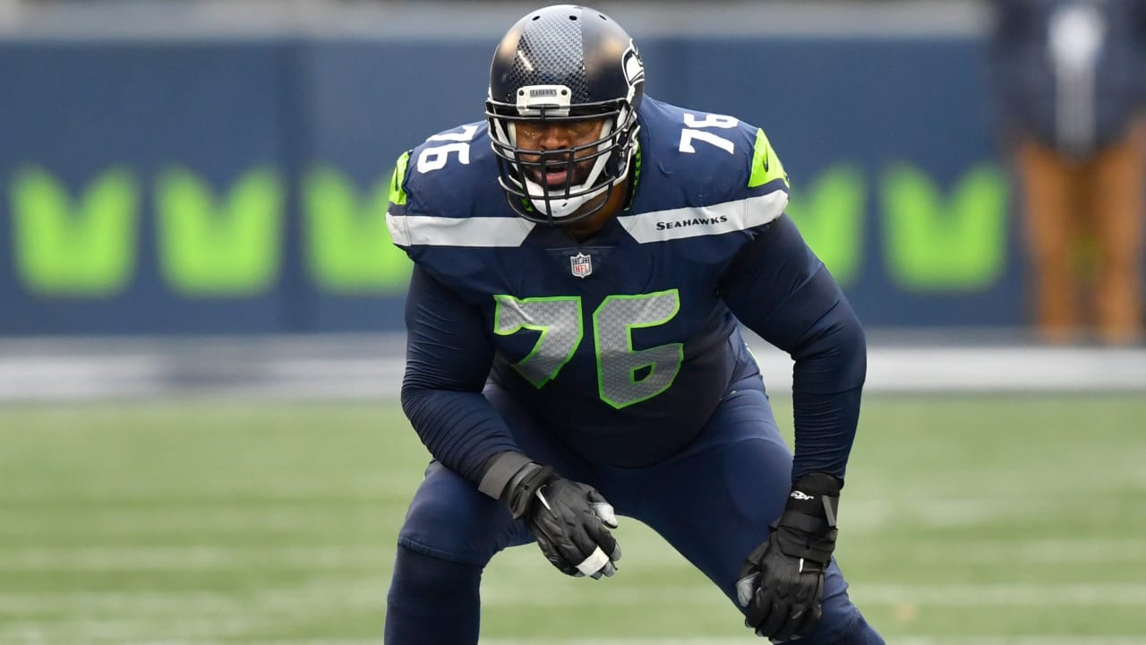 NFL Network's Mike Garafolo: Seattle Seahawks, left tackle Duane Brown reached 'nice compromise ...