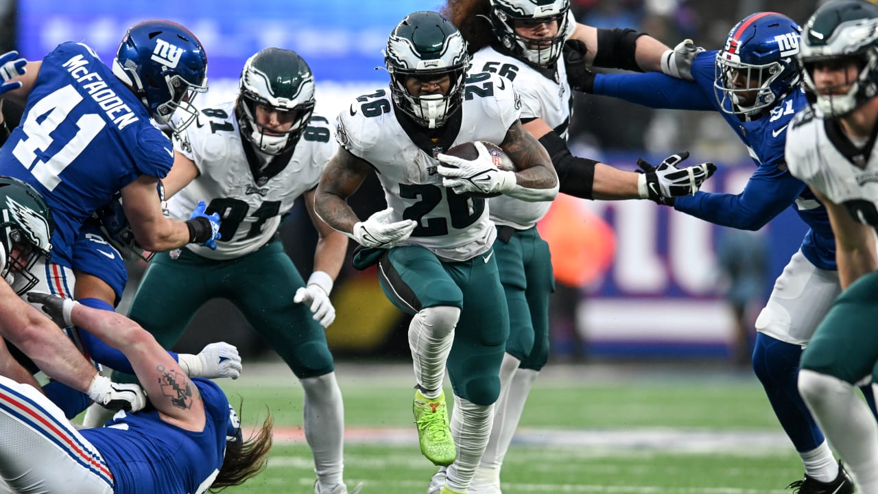 Can't-Miss Play: Philadelphia Eagles running back Miles Sanders wins ...