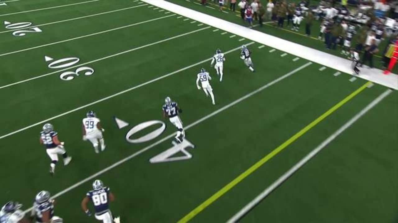 Zeke bounces to outside for rush down sideline