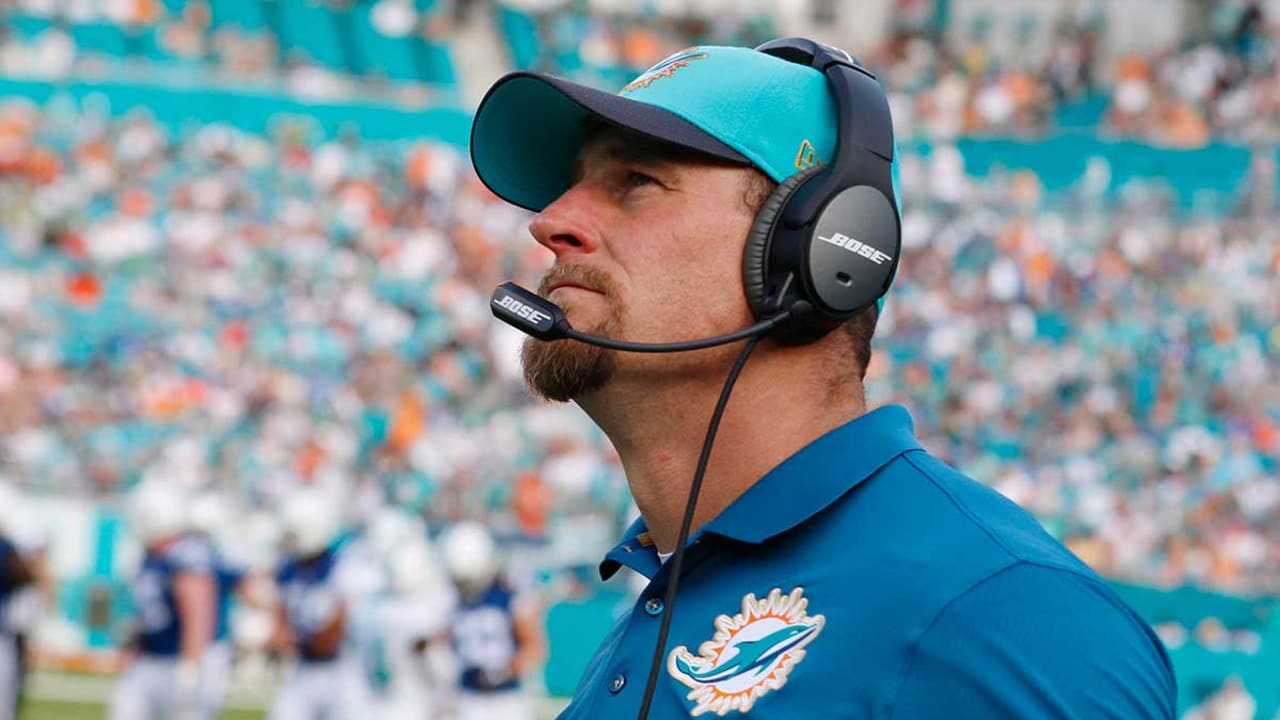 Dan Campbell receives release from Dolphins