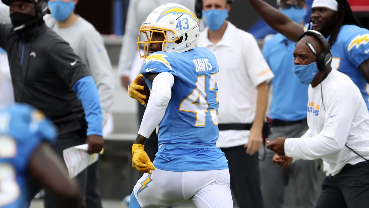 Can't-Miss Play: Los Angeles Chargers cornerback Michael Davis reads ...
