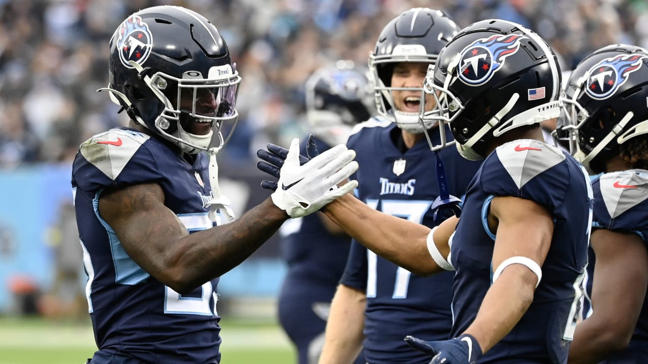 Can't-Miss Play: Tennessee Titans tight end Chigoziem Okonkwo's all-out ...