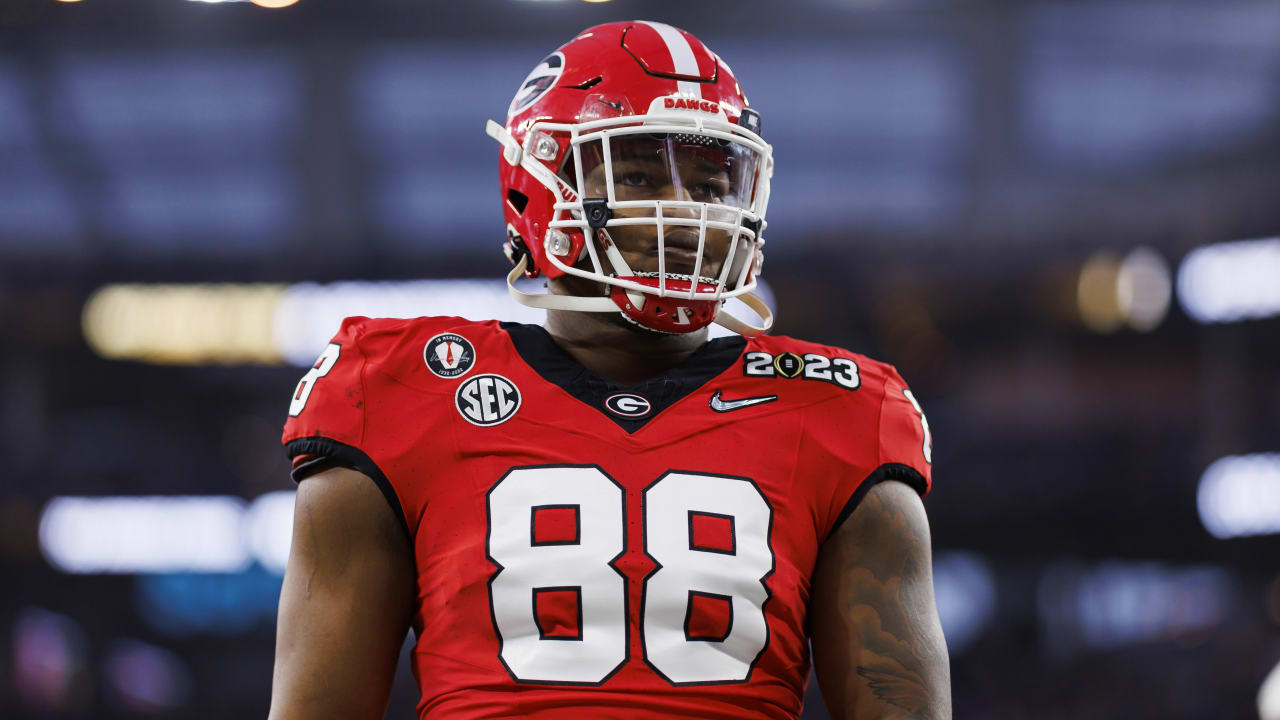 NFL Network Insider Ian Rapoport: Defensive tackle Jalen Carter set for pre-draft visits with ...