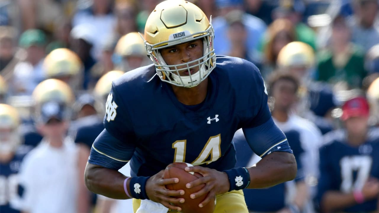 Notre Dame's Brian Kelly: DeShone Kizer's play 'not acceptable'