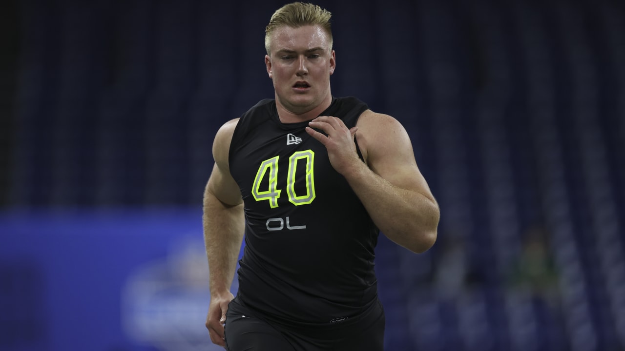 Offensive tackle Bernhard Raimann runs official 5.05-second 40-yard ...
