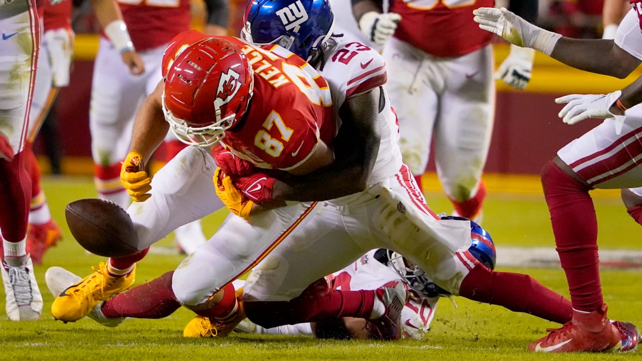 New York Giants cornerback Logan Ryan jars football from Kansas City ...