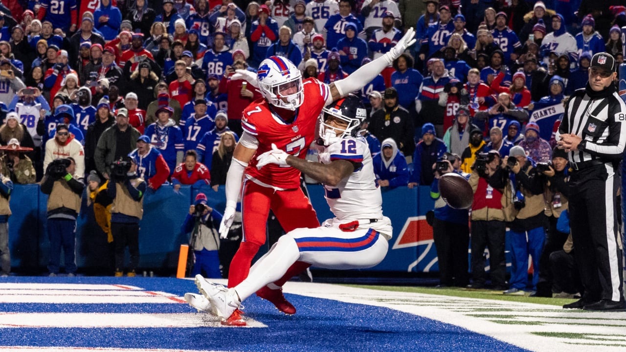 Bills survive another slow start, scare from Giants on last-second pass ...