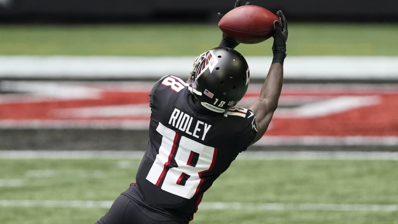 Atlanta Falcons wide receiver Calvin Ridley toasts Kyle Fuller on deep ...