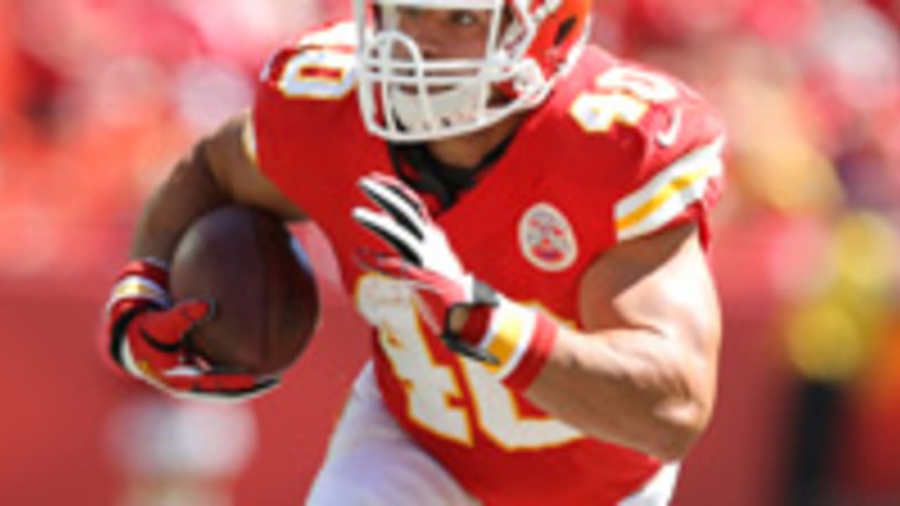 Peyton Hillis: Joe Thomas like a 'crazy ex-girlfriend'